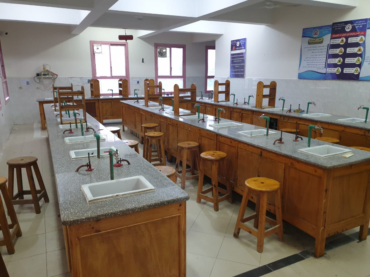 المعهد العالي للهندسة والتكنولوجيا بكفرالشيخ